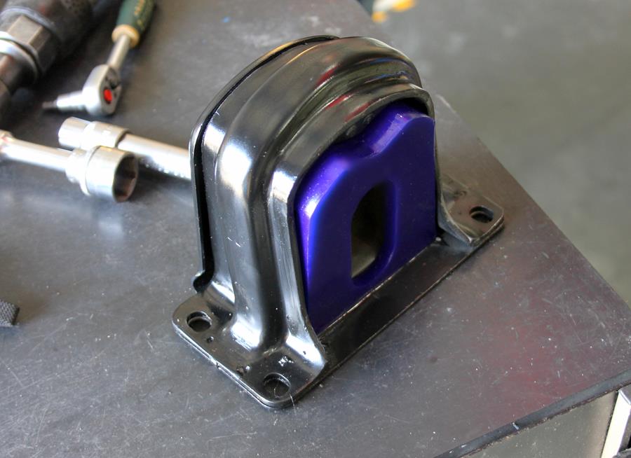 Holden Differential Mount Inserts | SuperPro Suspension Upgrade
